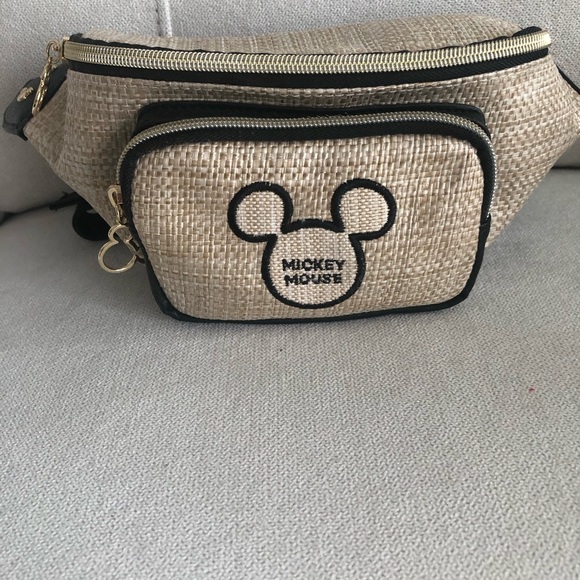 Primark Disney | Bags | Disney Mickey Mouse Raffia Beige Fanny Pack New ...